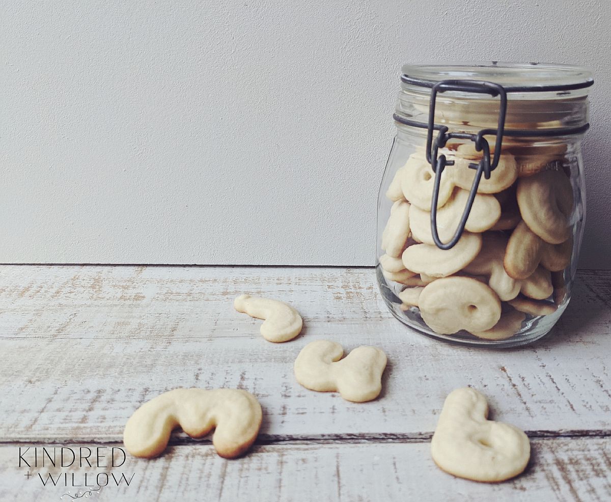 How to Make Lunchbox Letter Biscuits ~ Sugar Cookie Letters - Kindred ...
