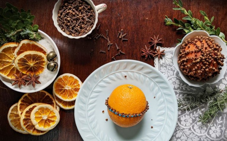 How to Make an Orange Pomander with Cloves - Kindred + Willow
